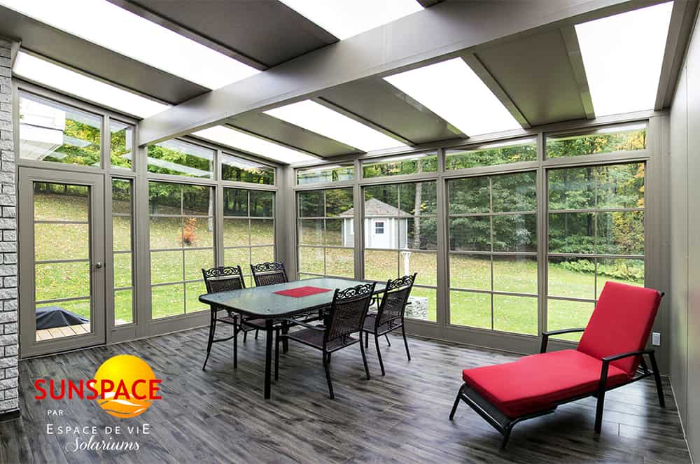 Bergeron Project: 3-Season Solarium in Sutton - Solarium Espace de vie